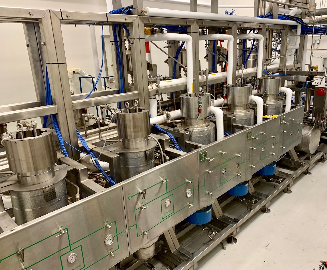 Advanced Extraction Systems | Clean CO2 Extraction